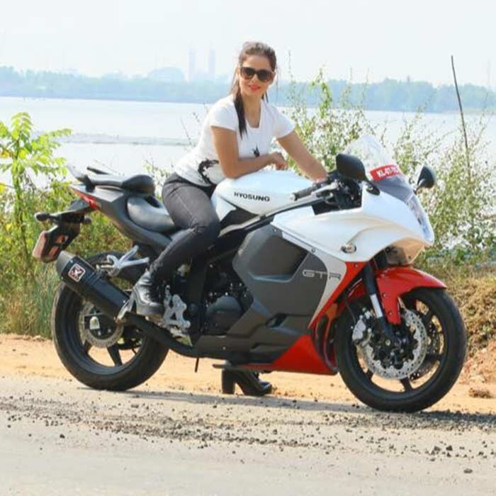 7 pictures that prove India's first national racing champion Alisha ...