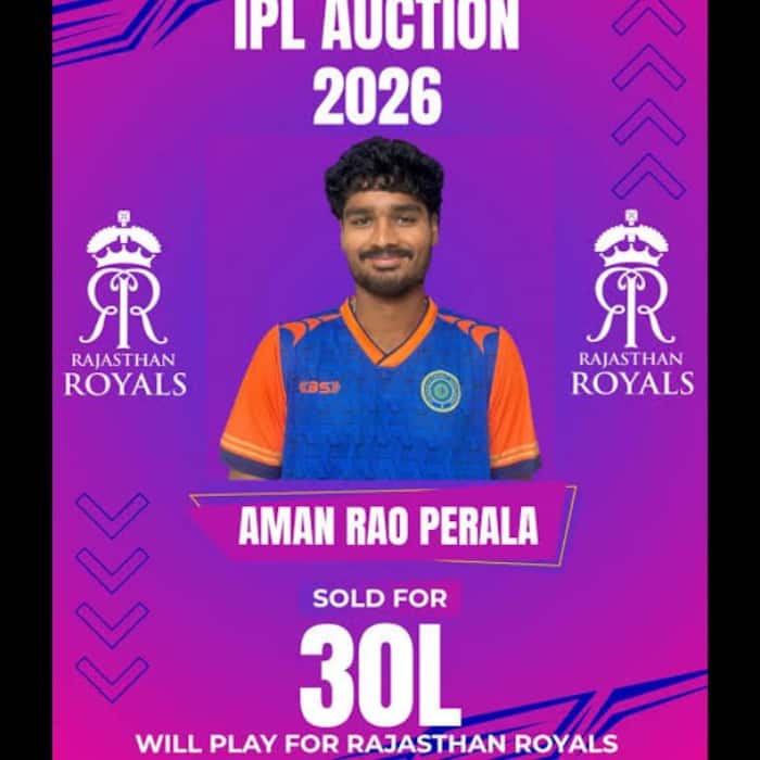 6, 6, 6, 6, 6, 6, 6, 6, 6, 6, 6, 6, 6... 200 in 154 balls, 13 sixes ...