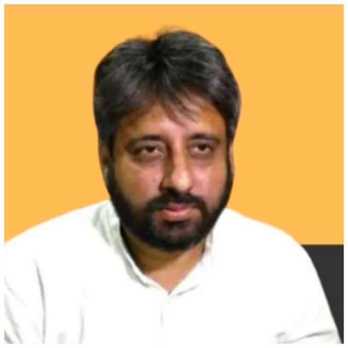 In Pics: 6 Leaders Who Have Dented AAP’s 'Imandar' Image