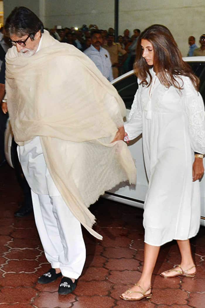 Vinod Khanna prayer meet: From Shah Rukh Khan to Hrithik Roshan, no ...