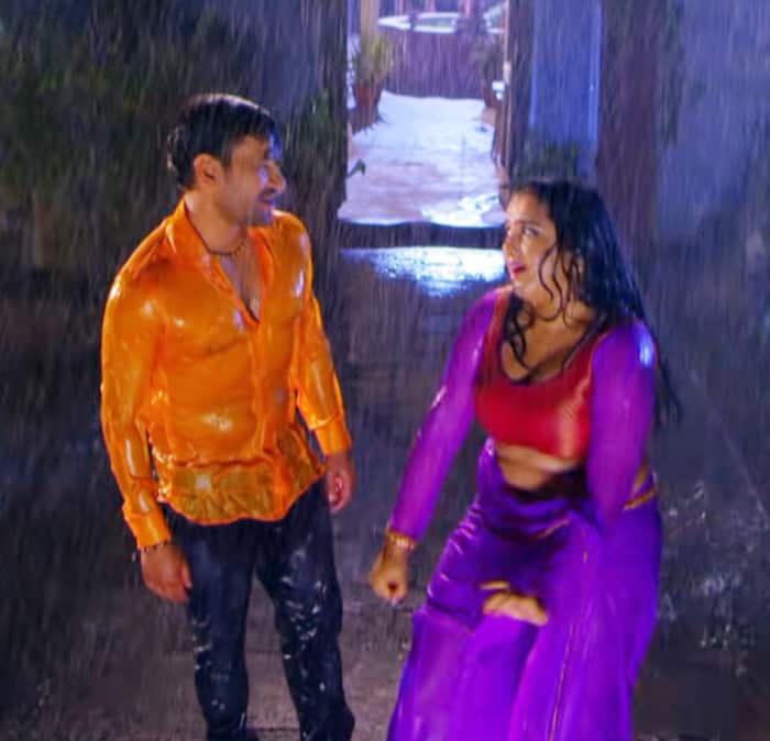 Amrapali Dubay-Nirahua Romance In Rain In 'Tani Chhoo La’ And It’s Too Hot To Handle | See Hot Pics