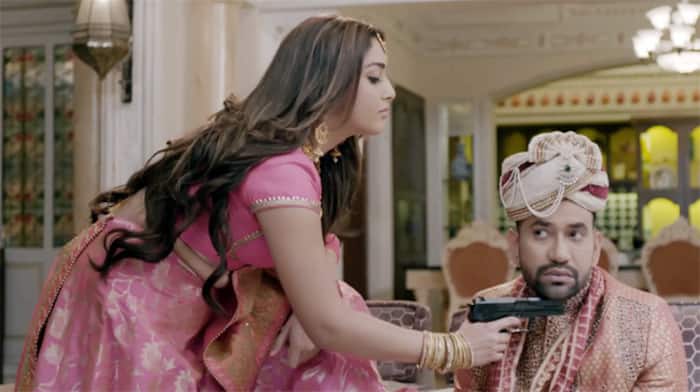 Amrapali Dubey Nirahua Look Hot Together