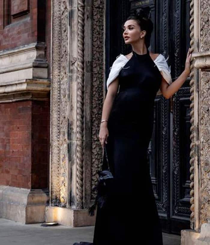 Pregnant Amy Jackson Shares Pictures From Europe Car Rally