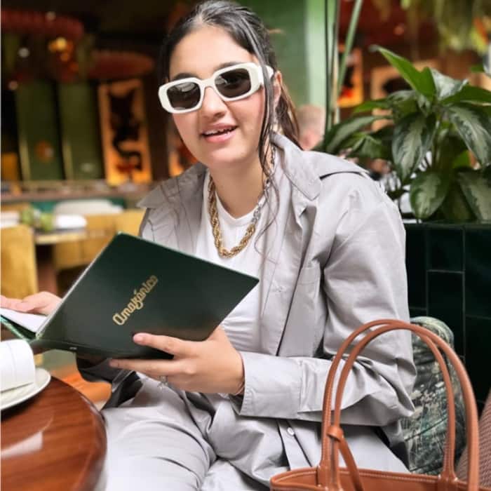 Meet Sania Mirza's sister, who divorced her first husband then married ...