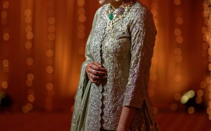 Anam Mirza looks like a dream