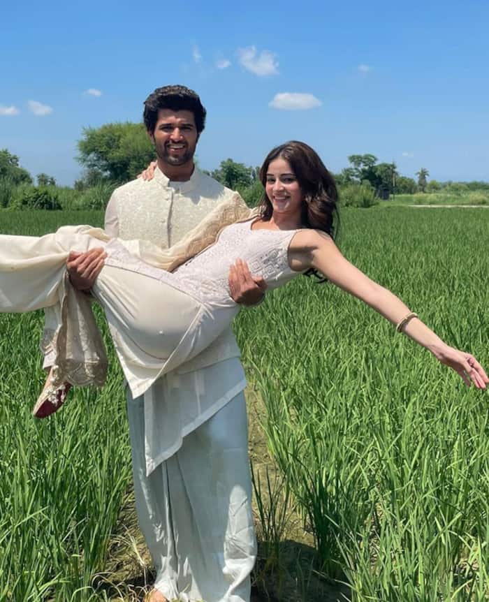 Ananya Panday Vijay Deverakonda Recapture Veer Zaara Vibes