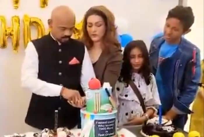 Vinod Kambli's 2nd wife Andrea Hewitt had filed for divorce in 2023 ...