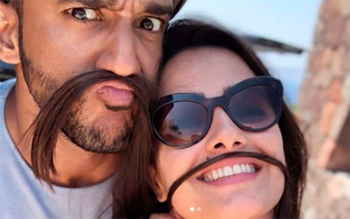 Naagin 3's Vish Khanna Aka Anita Hassanandani and Husband Rohit Reddy Give us Major Couple Goals ...