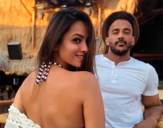 Naagin 3's Vish Khanna Aka Anita Hassanandani and Husband Rohit Reddy Give us Major Couple Goals ...