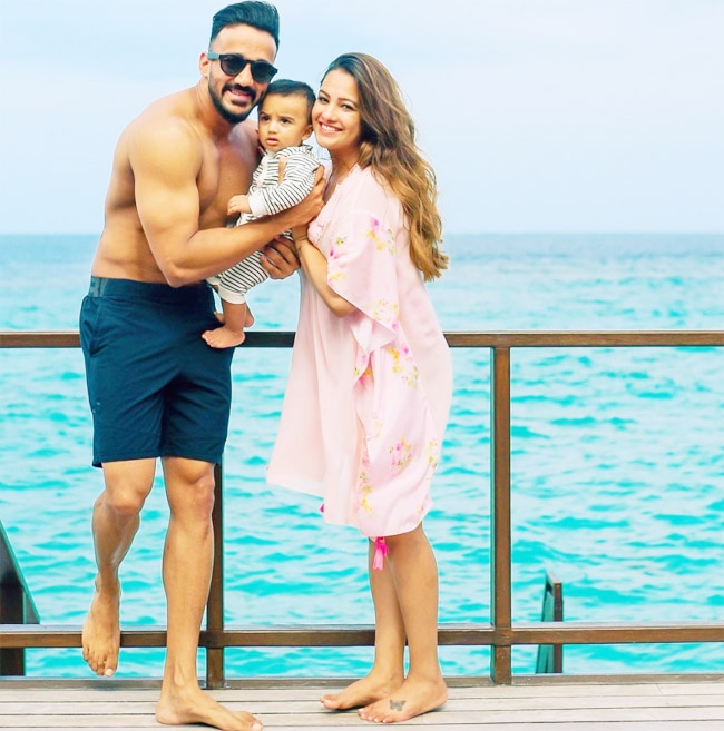 Anita Hassanandani-Hubby Rohit Reddy's Maldives Vacation Pictures With ...