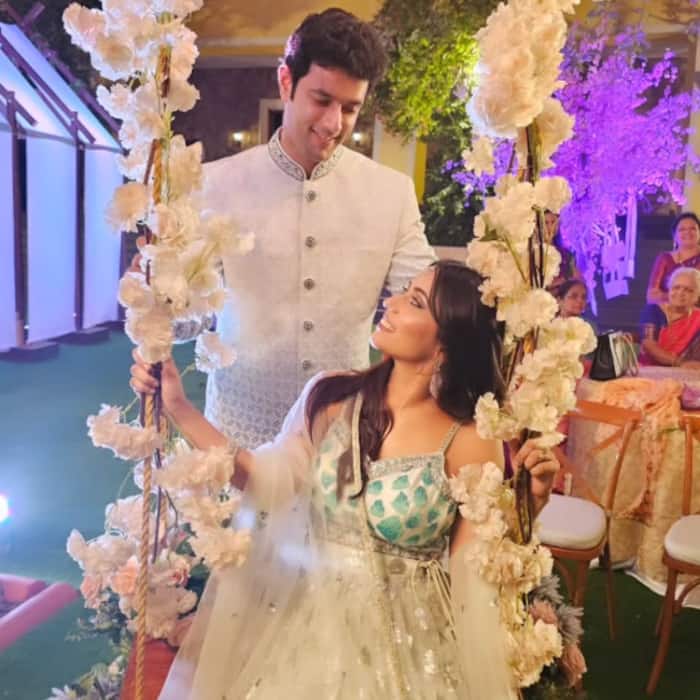 Meet Shivam Dube's gorgeous wife, she follows Islam, her name is ...