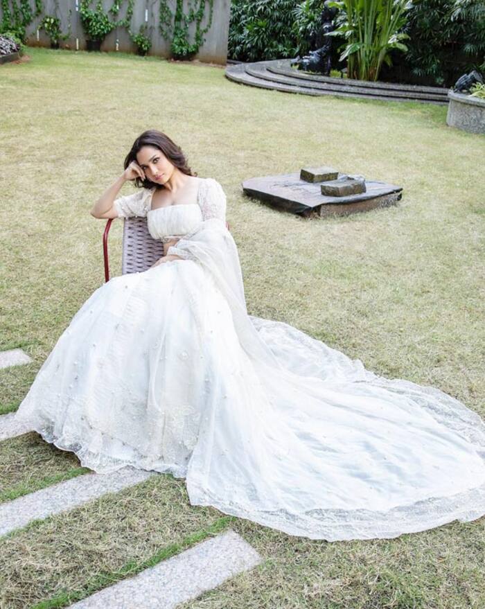 Ankita Lokhande Looks Sultry