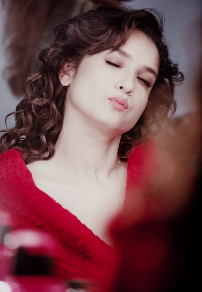 Ankita Lokhande's glamorous look