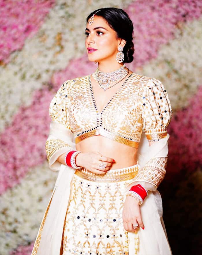 Kundali Bhagya's Preeta aka Shraddha Arya mesmerises with her pictures ...