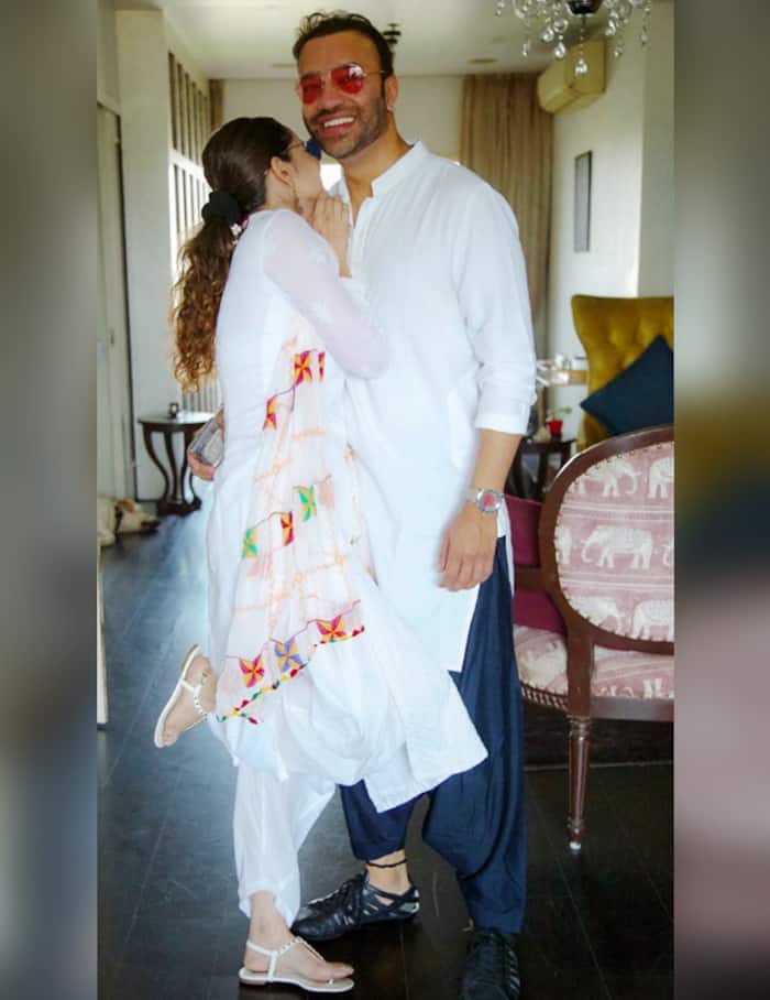 Ankita Lokhande and Vicky Jain’s throwback pictures are here to make ...