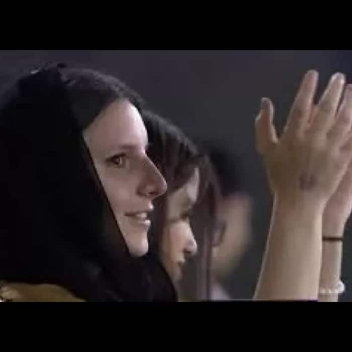 Meet Ansha, beautiful daughter of Pakistan star cricketer Shahid Afridi, her husband is…