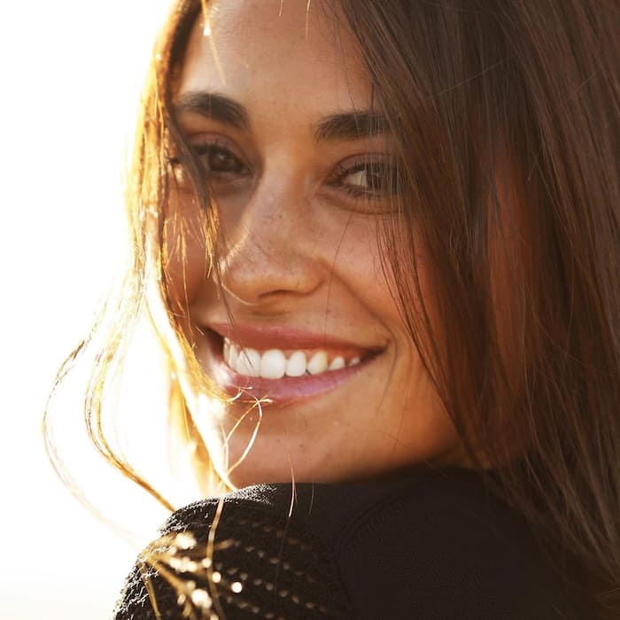 Lionel Messi's Wife Antonella Roccuzzo Looks Hot in Bikini