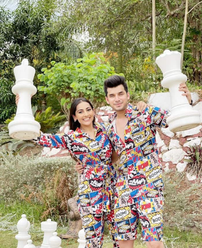 Anupamaa Actors Paras Kalnawat - Anagha Bhosale Twin in Same Night ...