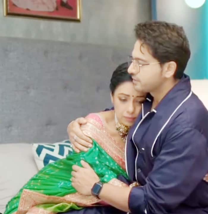 Anupama-Anuj Kapadia's Bedroom Romance Impresses MaAn Fans But They ...