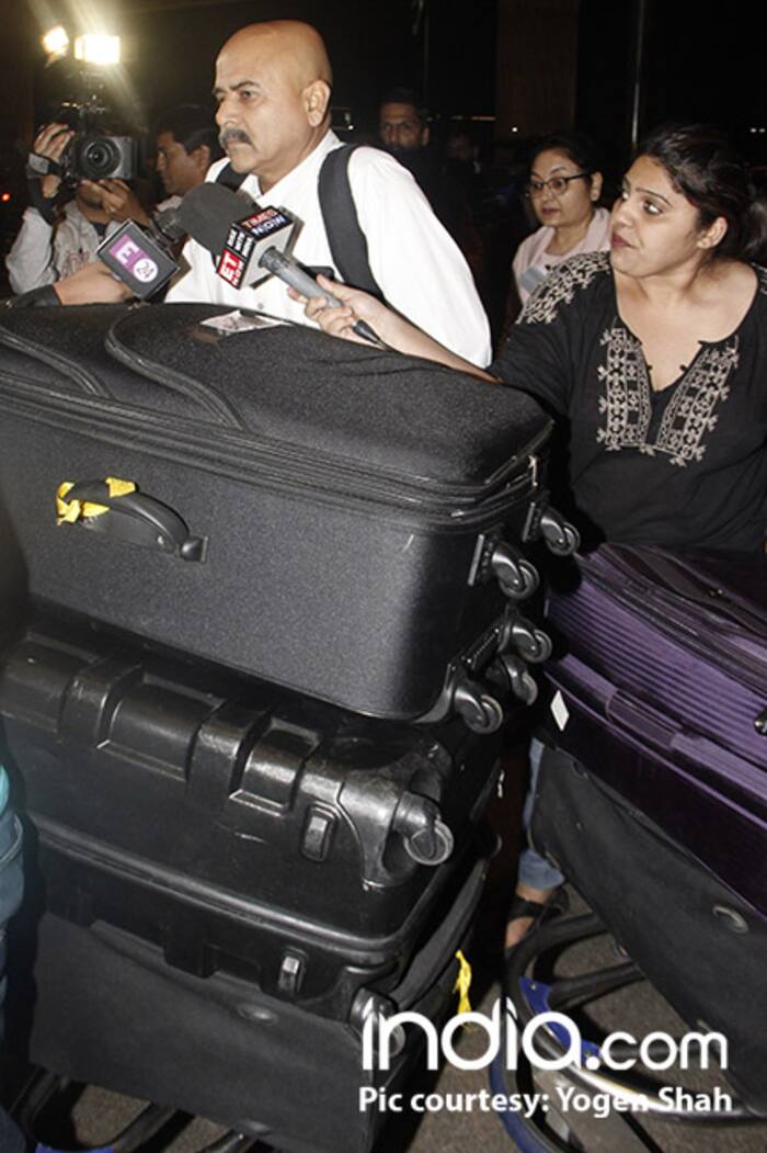 Amid speculations of Anushka Sharma’s Italy wedding; actress spotted at ...