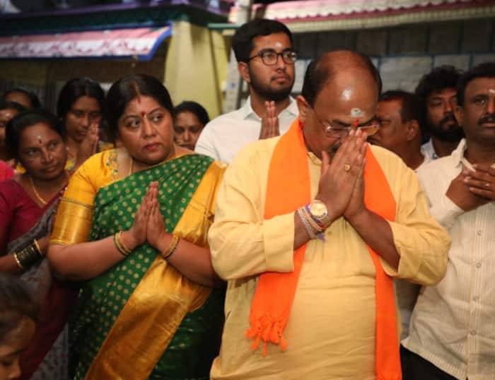 Karnataka Election 2023: Family Politics Split Across Parties In Poll ...