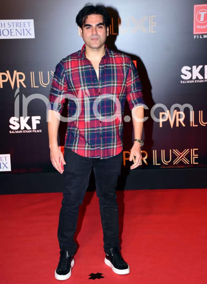 Celebs at Bharat screening