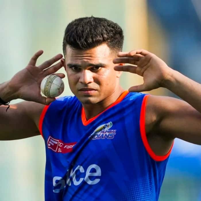Arjun Tendulkar struck SRH player Abhinav Manohar