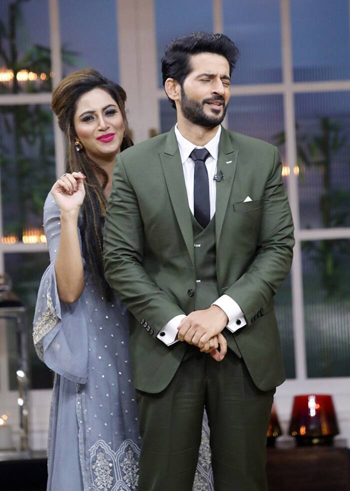 Arshi Khan, Hiten Tejwani Featured on Juzz Baat