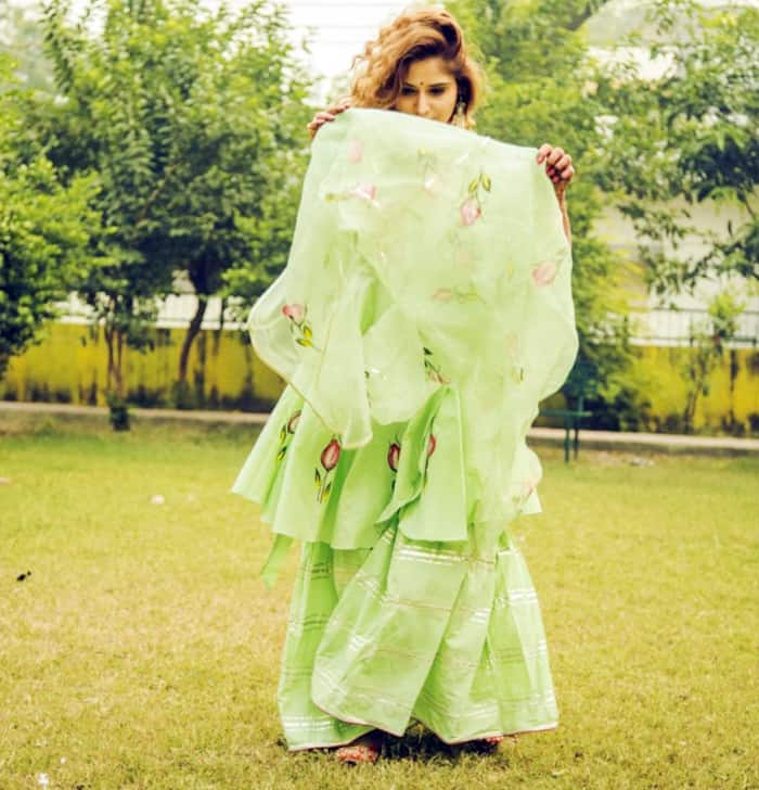 Arti Singh is a Picture of Elegance in Green Suit