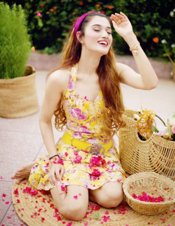 Meet Education Minister Dr Ramesh Pokhriyal's Stunning Daughter Arushi ...