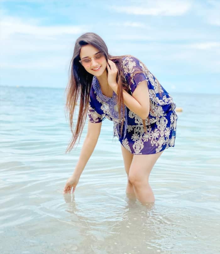 Ashi Singh Shares Her First Look as Princess Yasmine