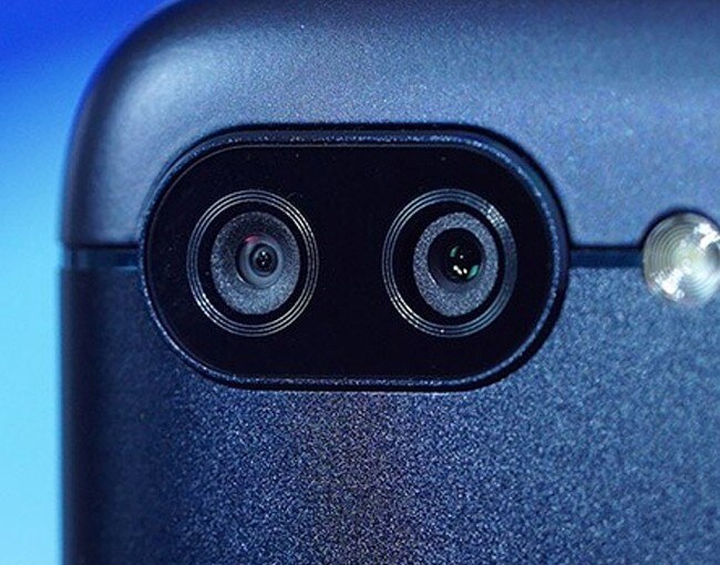 Asus Pegasus 4S camera