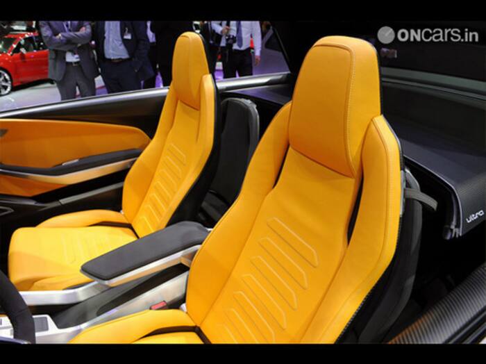 Audi Crosslane Concept revealed - 2012 Paris Motor Show