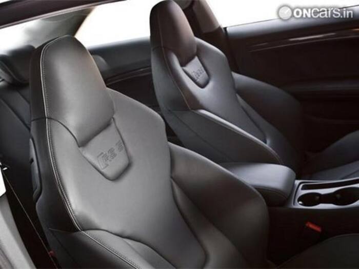 Audi RS 5 2013 Interior