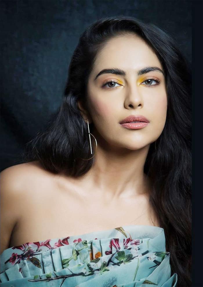 Avika Gor Looks Hot As Fire In Yellow Dress And Wet Hair- Check Sexy Pics From Photoshoot