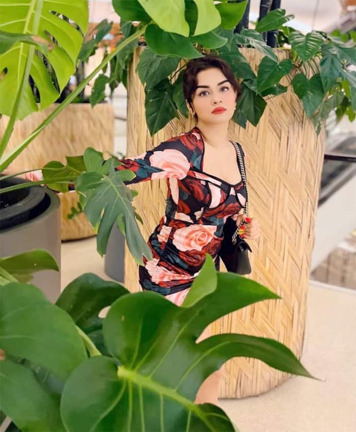 Avneet Kaur Exudes Hotness in a Floral Bodycon Dress as She Vacays in ...
