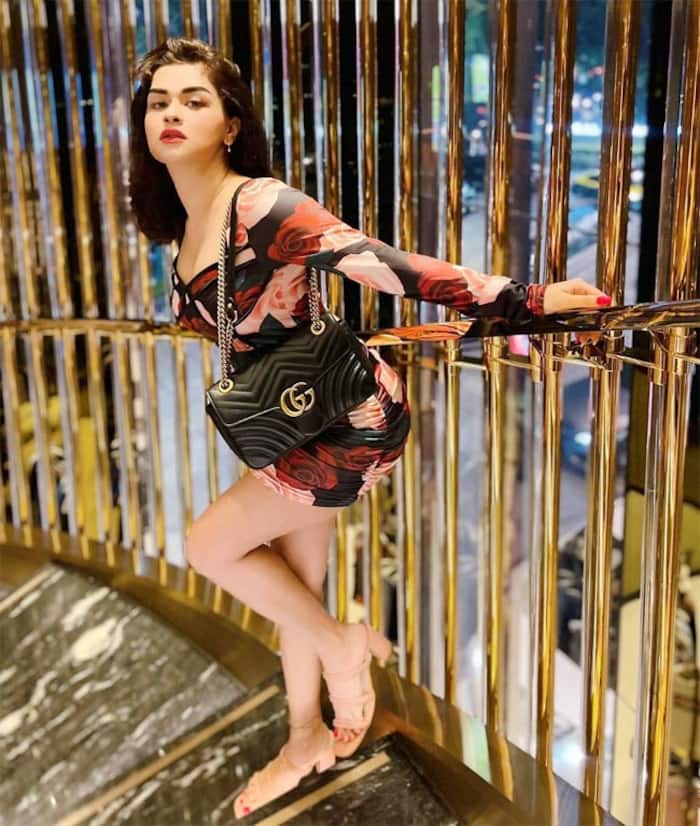 Avneet Kaur Exudes Hotness in a Floral Bodycon Dress as She Vacays in ...