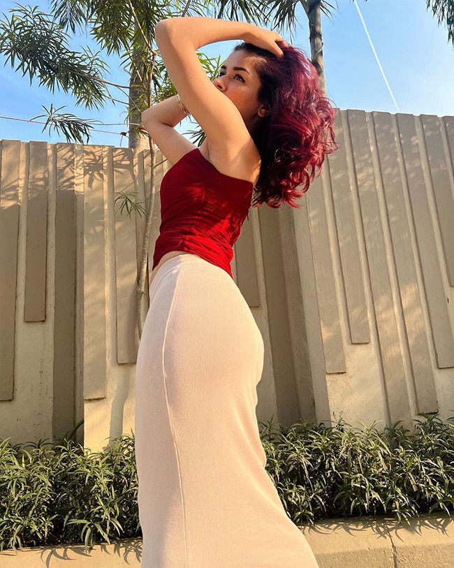 Avneet Kaur’s recent photo goes viral