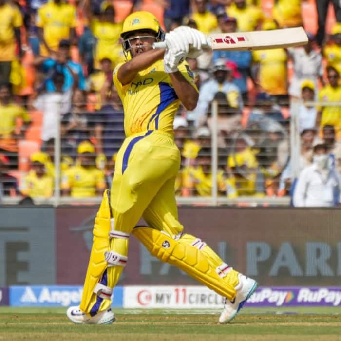 6, 6, 6, 6, 6, 6, 6, 6, 6... 100 in 57 balls, 9 sixes, star player from ...
