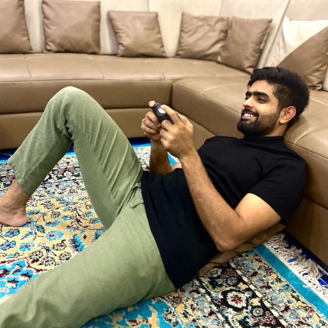 Step inside Pakistan star cricketer Babar Azam luxurious home in Lahore ...