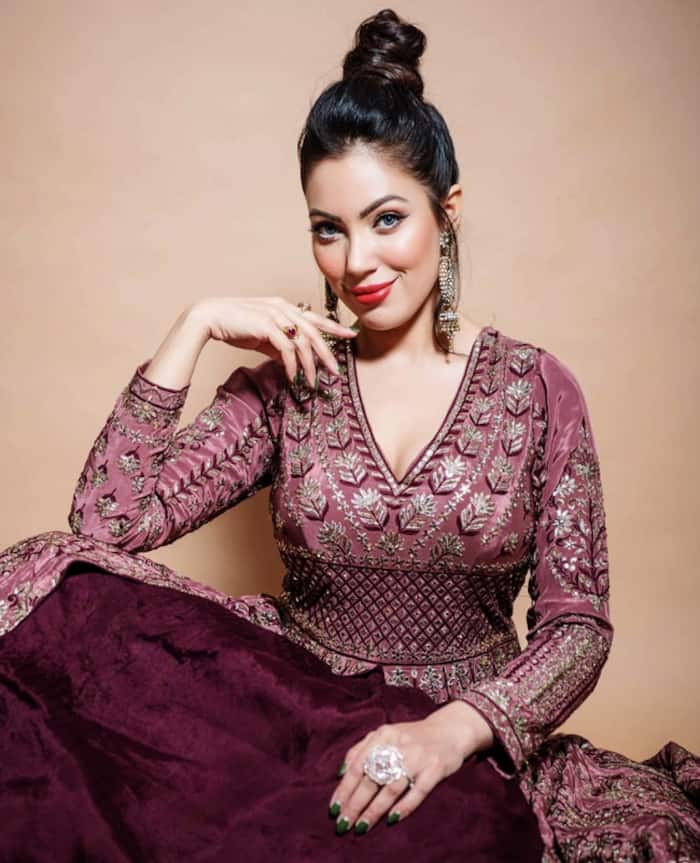 Babita ji of Taarak Mehta Ka Ooltah Chashmah aka Munmum Dutta Stuns in ...