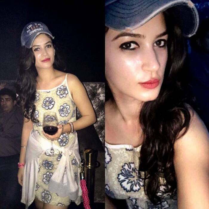 Bigg Boss 11 contestant Bandgi Kalra’s Instagram pics are too hot to ...