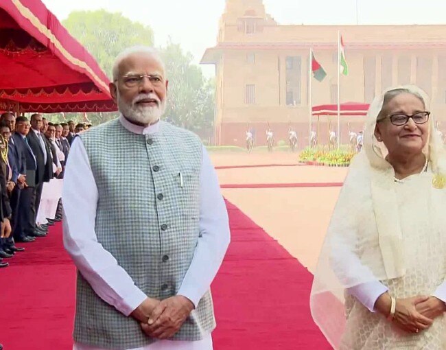 Bangladesh Prime Minister Sheikh Hasina and Prime Minister Narendra ...