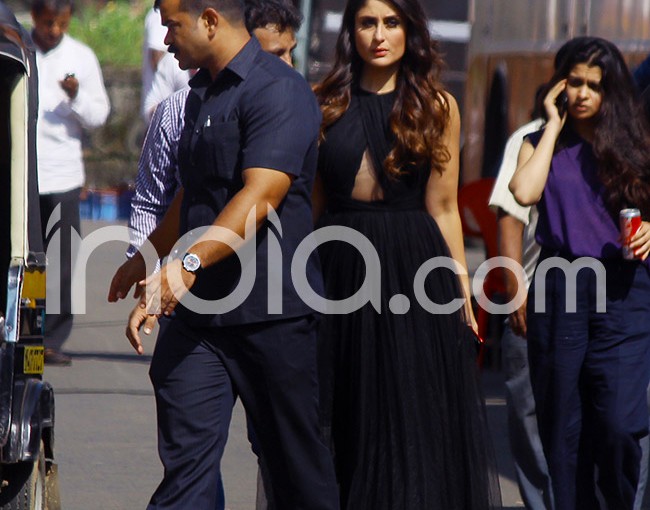 Bebo is one of the stylish Bollywood celebs