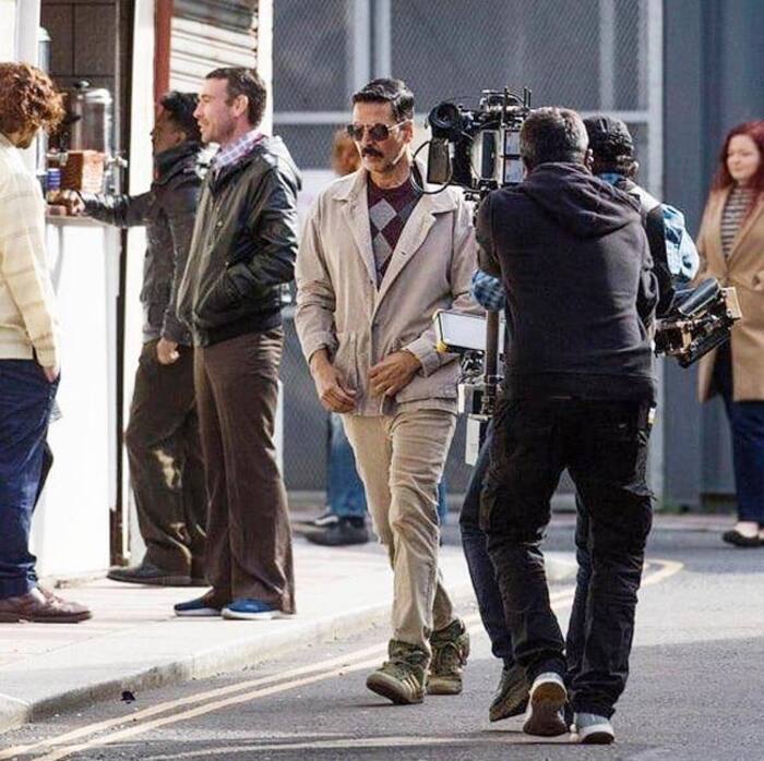 Akshay Kumar Release New Poster of Bell Bottom, Finishes Shooting in London