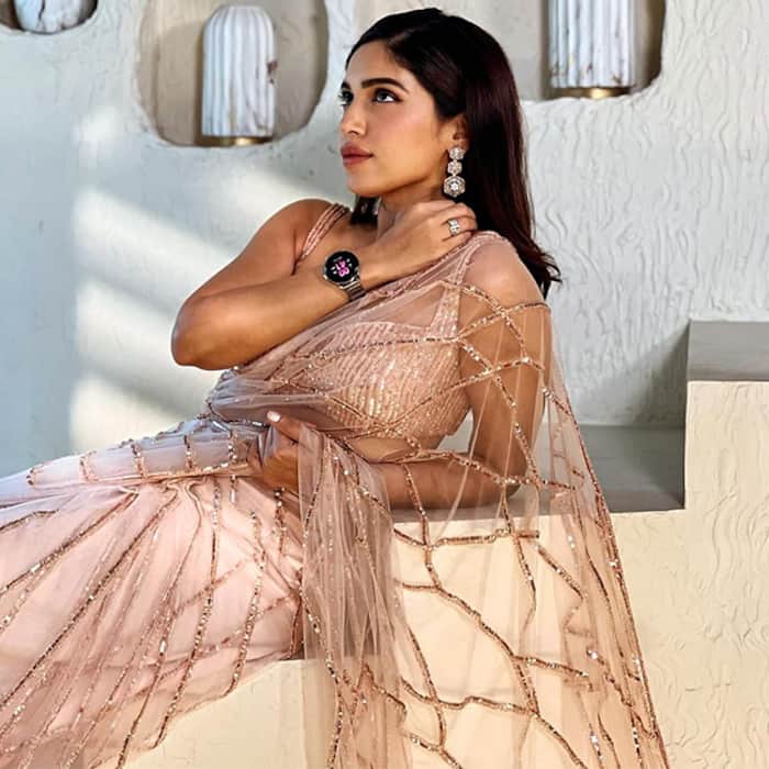 Bhumi Pednekar Looks Effortlessly Stunning in Baby Pink Nude Sequin Saree- See Blingy Pics