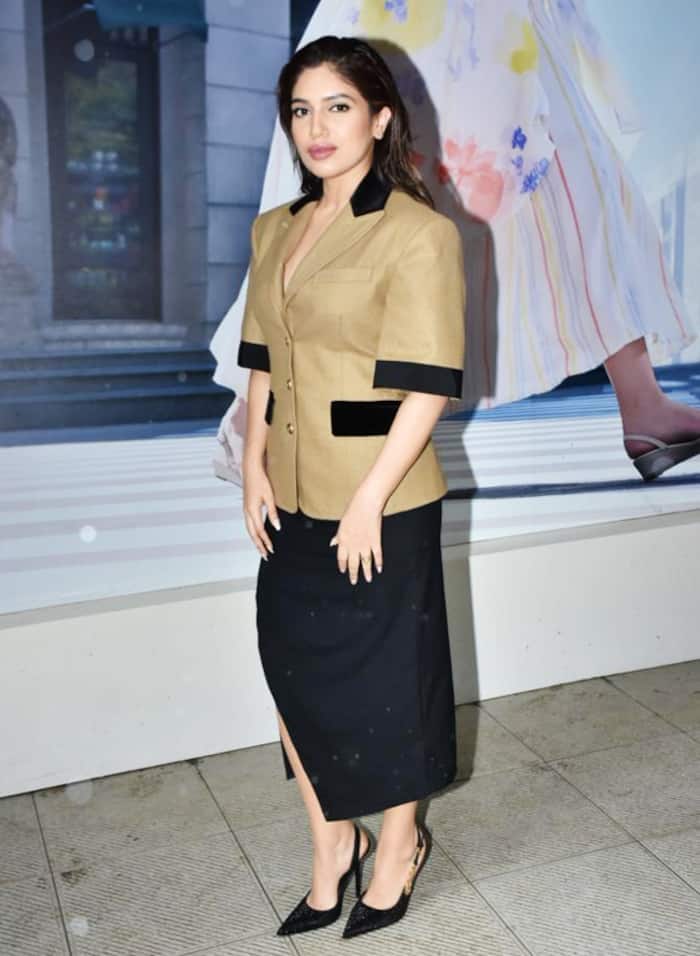 Bhumi Pednekar Oozes Oomph in Viral Hot Pics