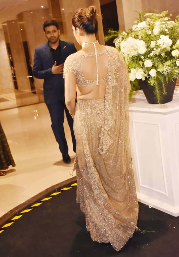 Bhumi Pednekar Wears Her Sheer Saree With a Super-Hot Blouse And We Are Screaming Sensuousness!