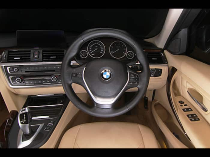 BMW 320d Luxury Line Plus Interiors