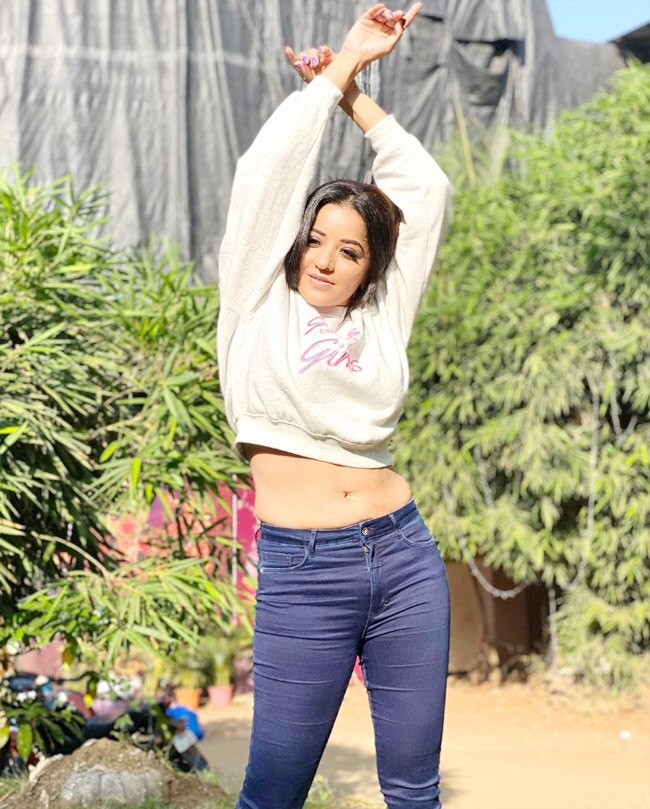 Monalisa Ditches Her Desi look